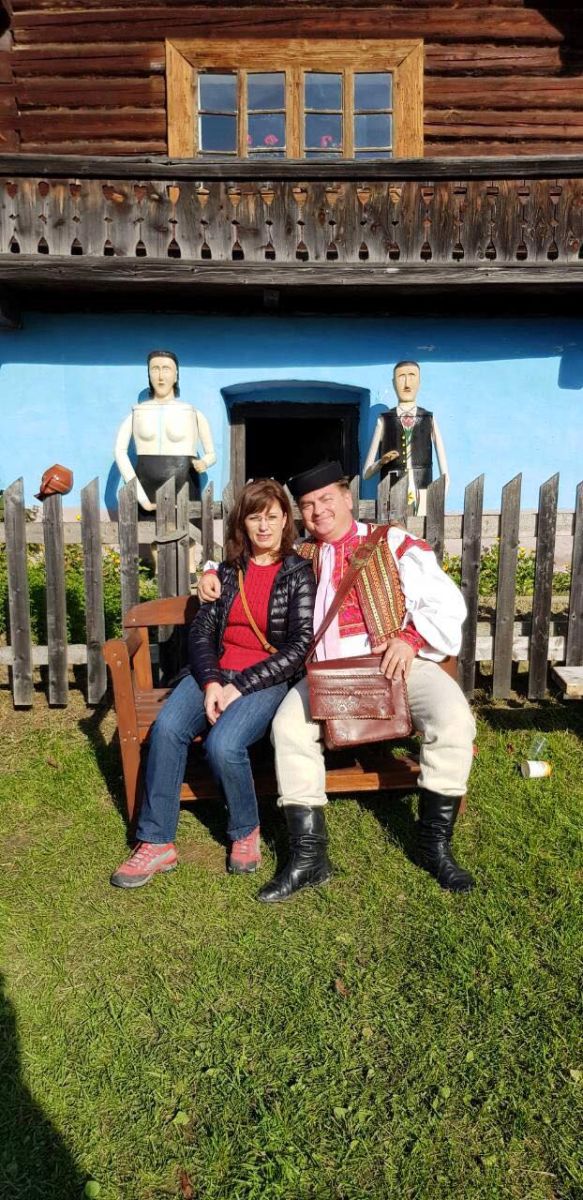 Podnikateľ a folklorista Jozef Mak z Banskej Bystrice: Piesňou mierim ...
